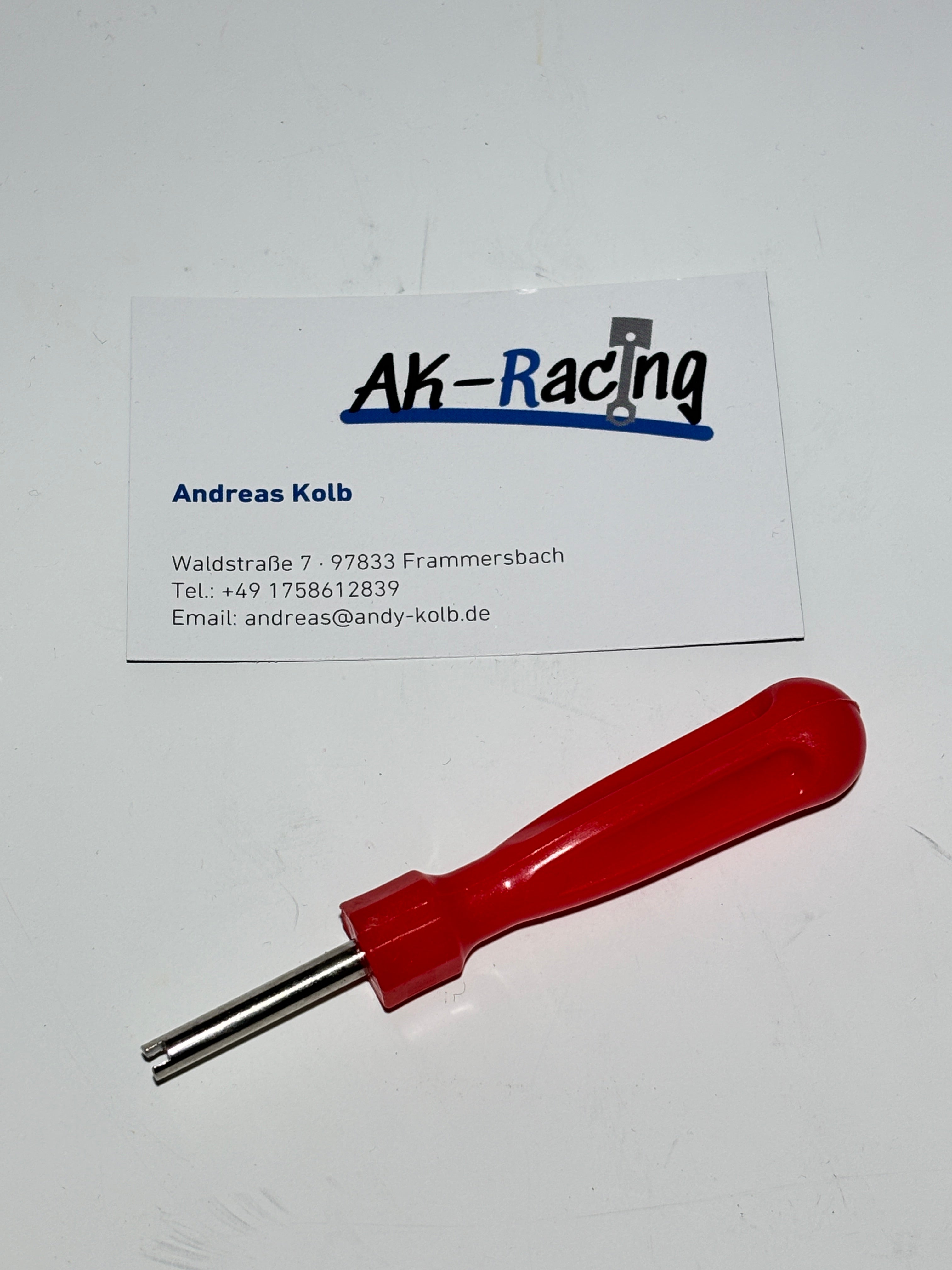 Ventil Ein- und Ausdreher – AK-Racing